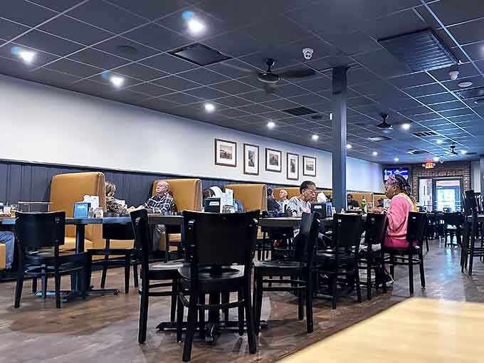 Booth seating that's seen more family dinners and first dates than a therapist's couch, but way happier.