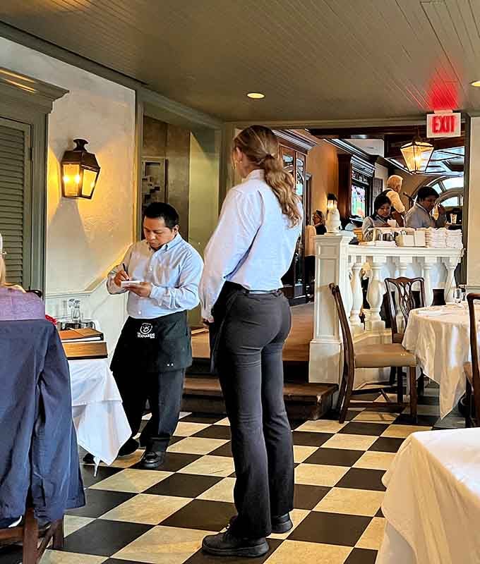 Professional service in action, the kind that makes you feel like the most important person there.