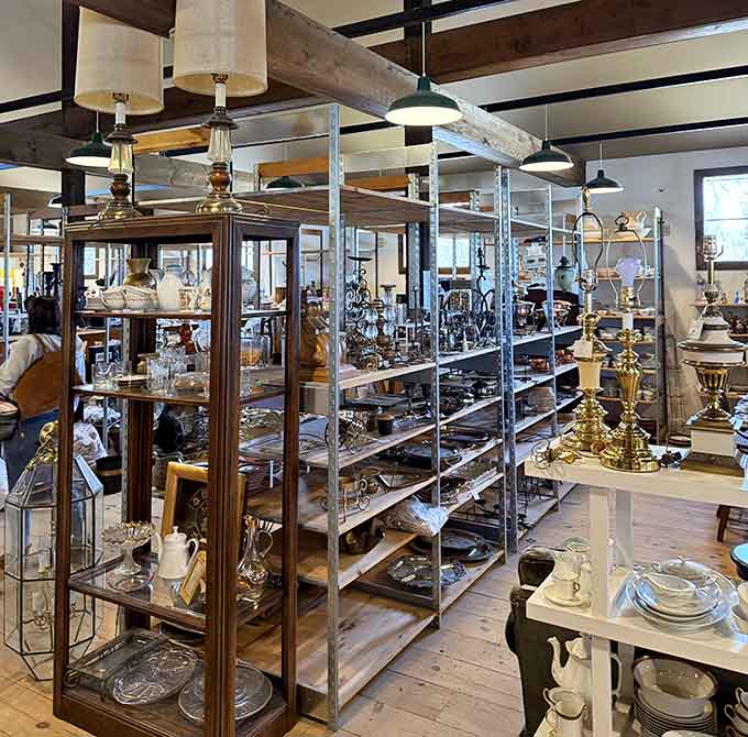 Lamps and decorative pieces that remind you lighting used to be about beauty, not just function.