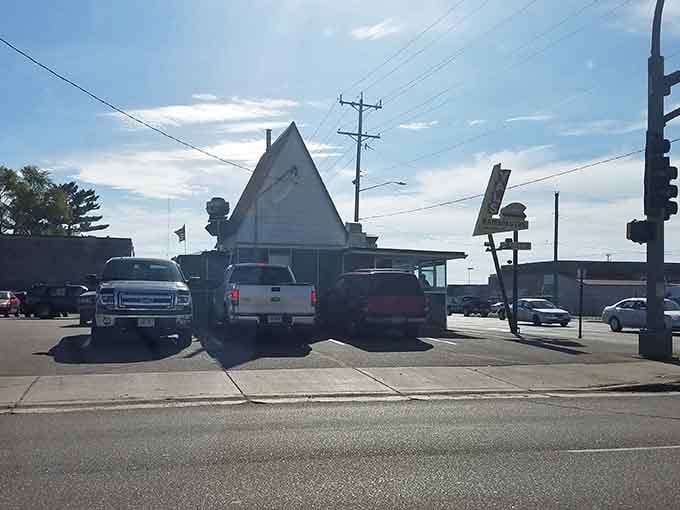 The parking lot fills up because word spreads fast when burgers are this good and this real.