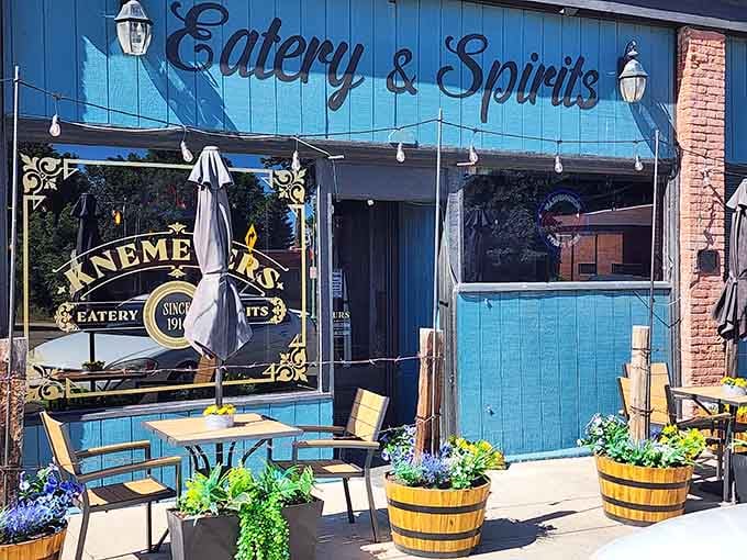 Knemyer's Eatery serves up good food and spirits in a setting that feels both welcoming and refreshingly unpretentious.
