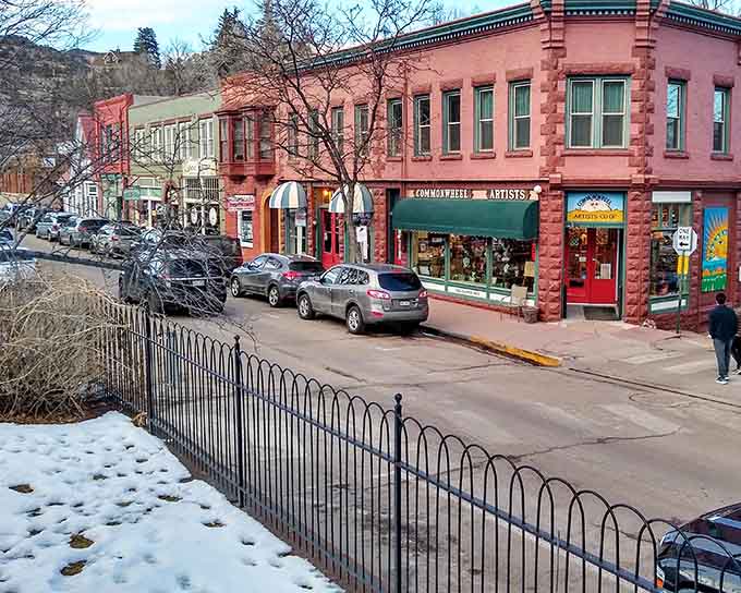 Pink sandstone buildings glow in afternoon light along streets where artists outnumber accountants by happy margins.