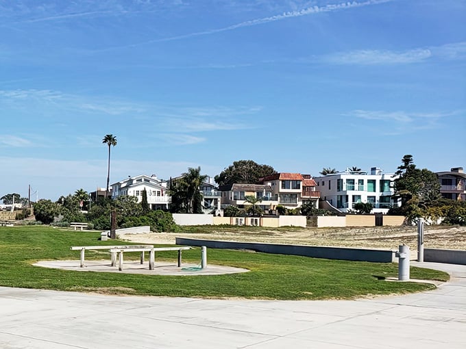 Picture-perfect park spaces with ocean views nearby – this is where beach town living gets the recipe exactly right.