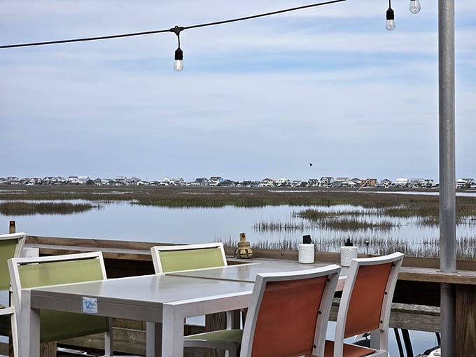 Outdoor seating where the marsh views come free with your meal, better than any television show you're binge-watching anyway.