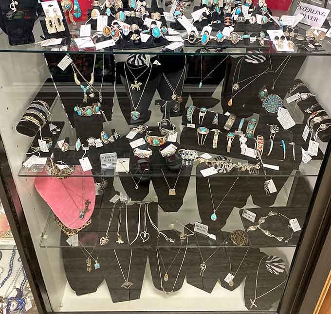 Turquoise and silver jewelry that channels your inner Georgia O'Keeffe without the New Mexico property taxes.