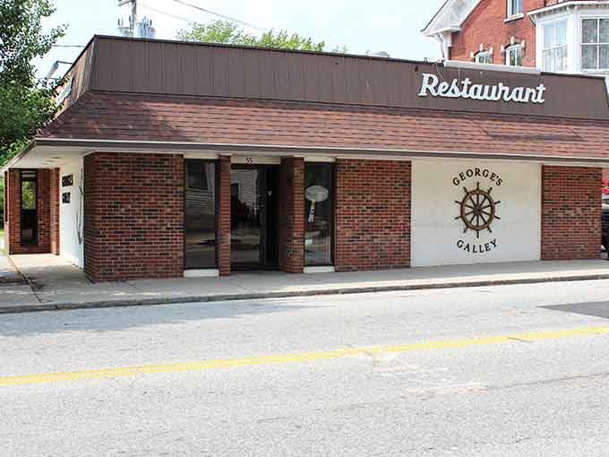 A ship's wheel marks the spot where landlocked Connecticut serves up coastal classics that rival anything by the shore.