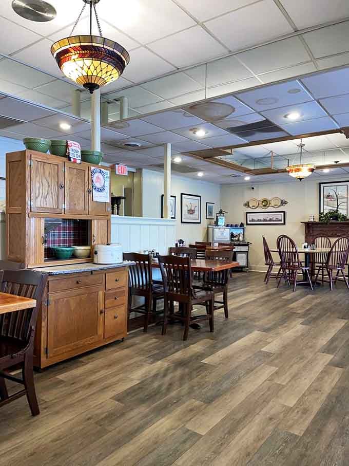 The back dining room proves there's plenty of space for everyone, from solo coffee sippers to entire family reunion breakfast gatherings.