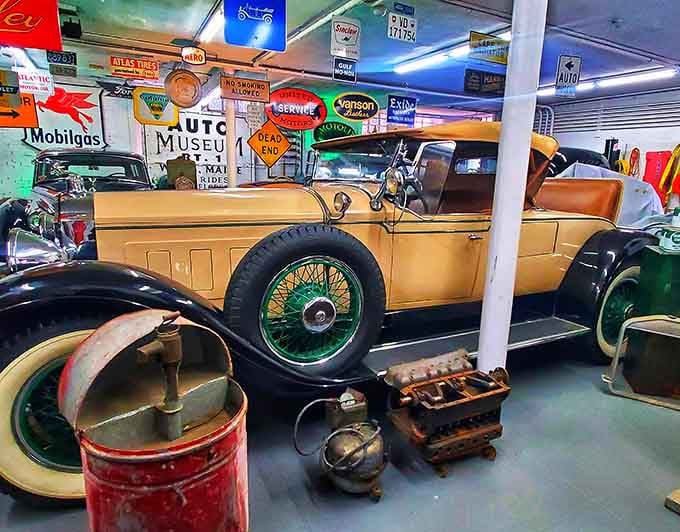 Vintage automotive perfection that makes you wonder why we ever stopped building cars this beautifully detailed.