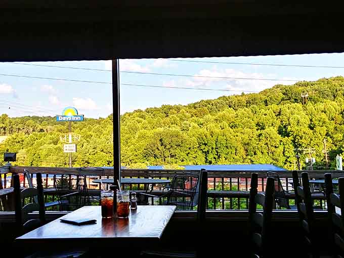 Dining with a view of Kentucky's rolling hills beats staring at someone's bumper sticker any day of the week.