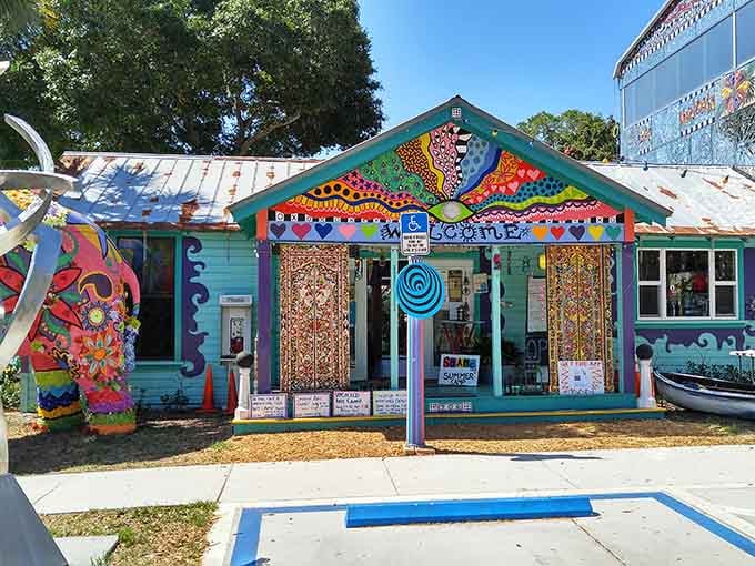 This vibrant art center proves that Safety Harbor takes its creative community seriously, one colorful wall at a time here.