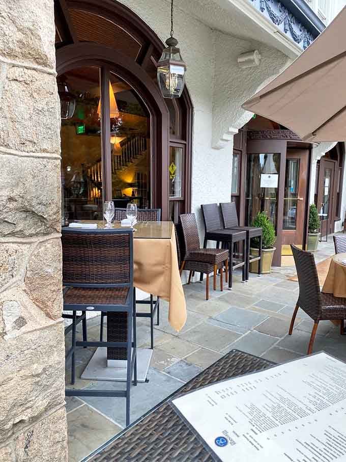 Outdoor dining that lets you enjoy your meal while pretending you're somewhere in the European countryside.