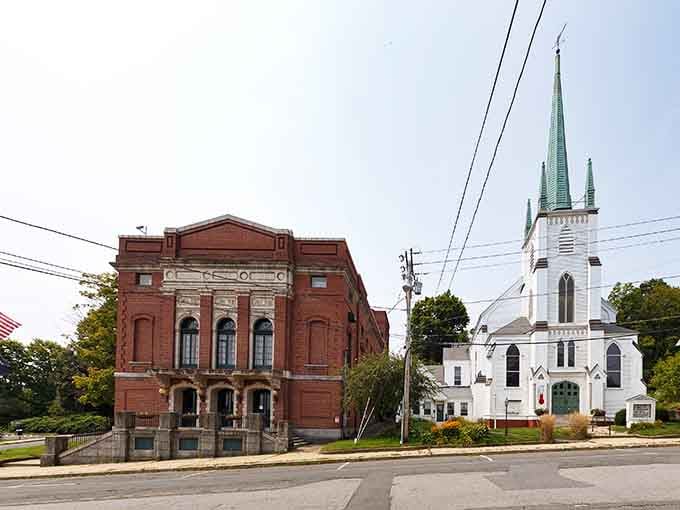 Orange Center's historic district showcases architecture that knew how to make a statement without saying a word.