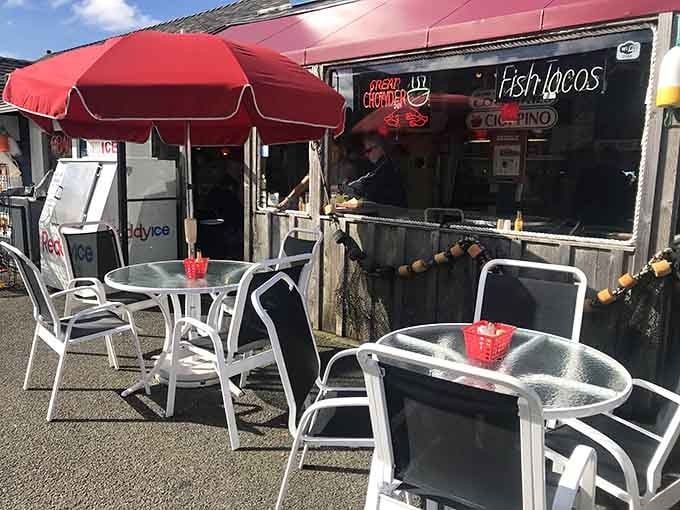 Outdoor seating with ocean breezes included, because great seafood tastes even better under open skies.