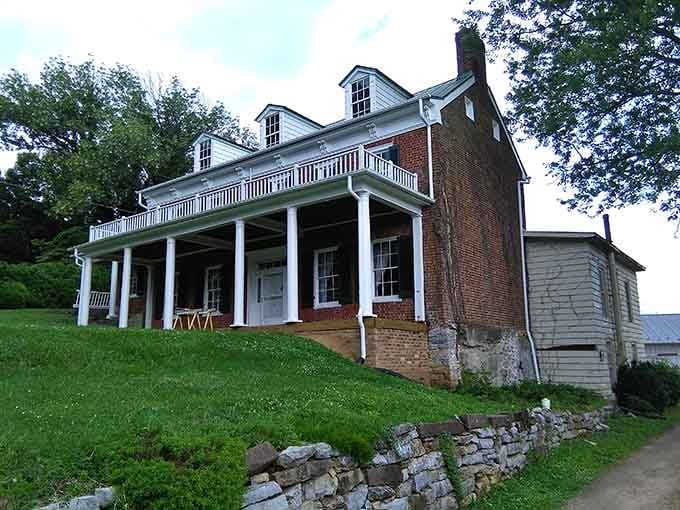 The stately main building's colonial grandeur perfectly captures the architectural style of Virginia's Revolutionary War era beautifully.