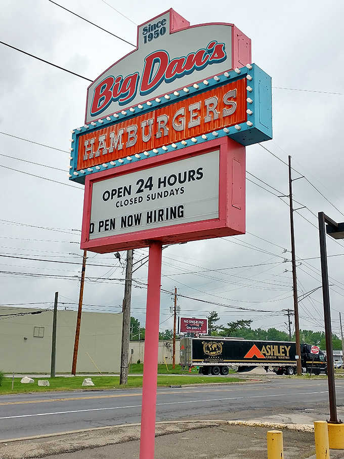 A classic roadside sign that's been guiding hungry travelers to burger bliss since way back when.