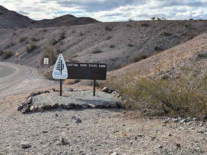 The sign that marks your arrival at Arizona's most underrated slice of waterfront paradise awaits.