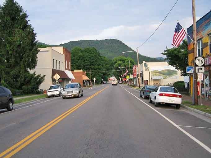 Downtown Damascus stretches toward the mountains, inviting you to explore where small-town charm meets outdoor paradise.