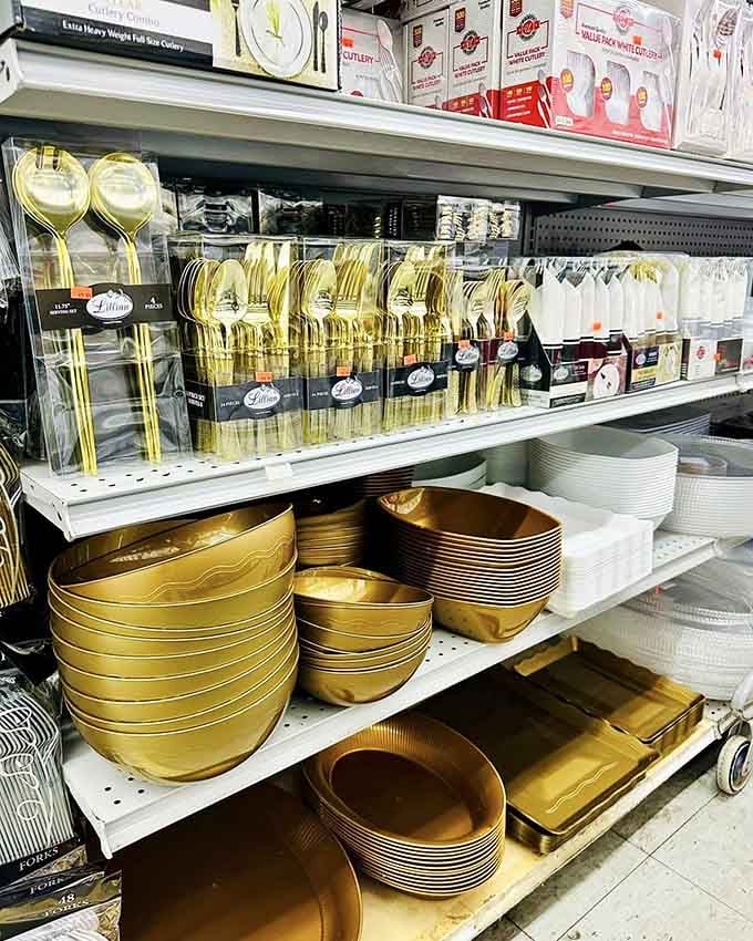 Golden party plates that make every gathering look fancy without the fancy price tag attached.