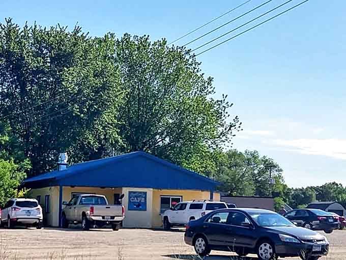 When the parking lot is this full, you know you've found something the locals are trying to keep secret.