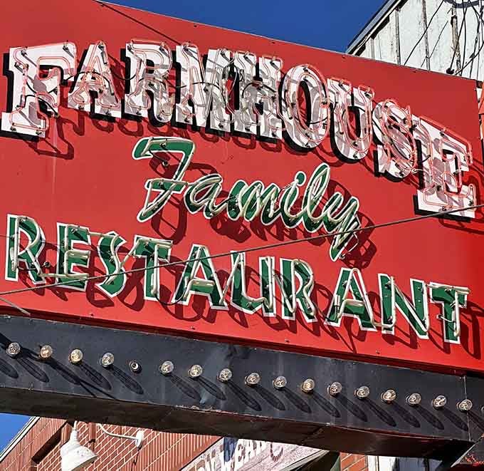 That weathered sign has been calling people to dinner for decades, and it's still working.