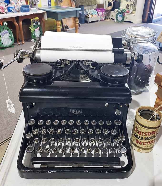 An antique typewriter sits waiting to inspire the next great American novel, or grocery list.