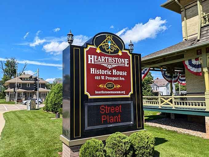 The sign welcoming you to witness history, electricity edition, right here in the Fox Valley.