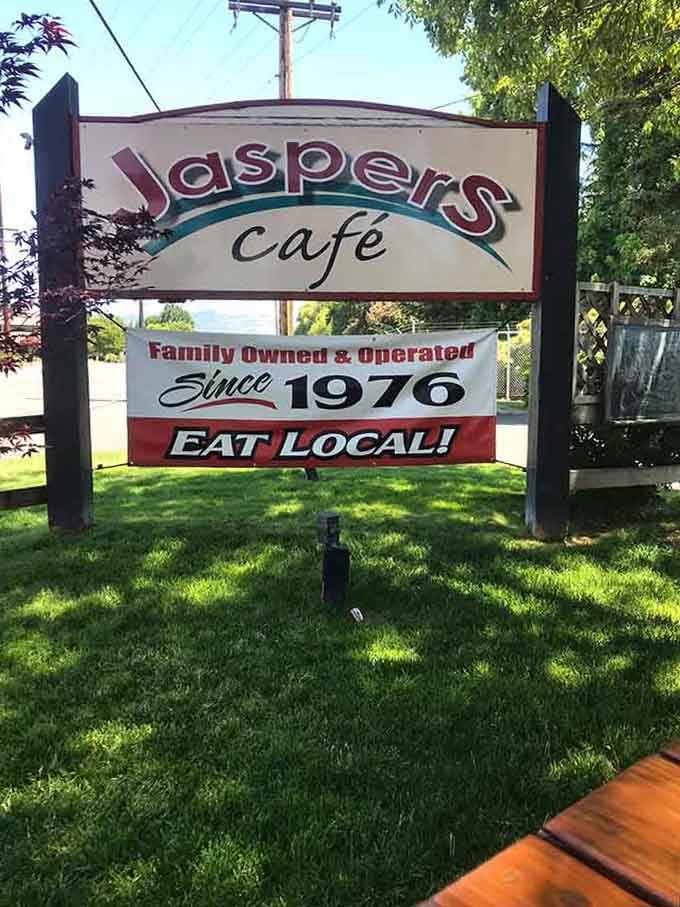 The sign says "Burgers With Attitude" and they're not kidding around about either part of that promise.