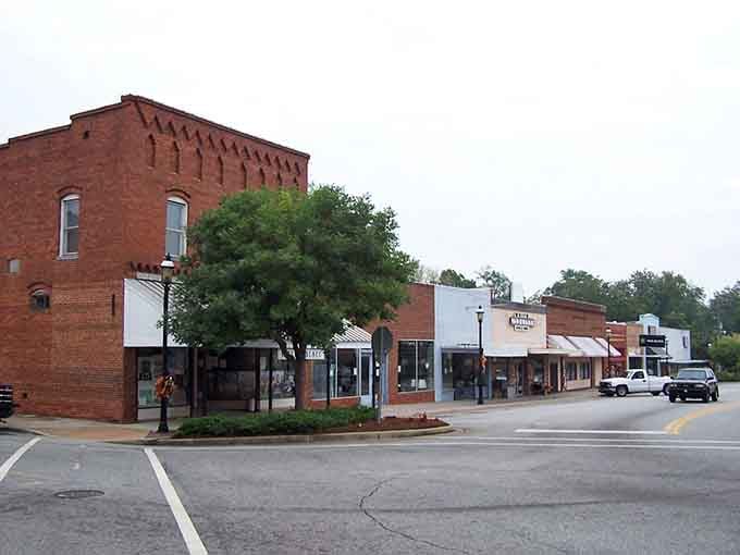 McCormick's downtown streets offer the kind of peaceful, unhurried atmosphere that feels increasingly rare in modern life.