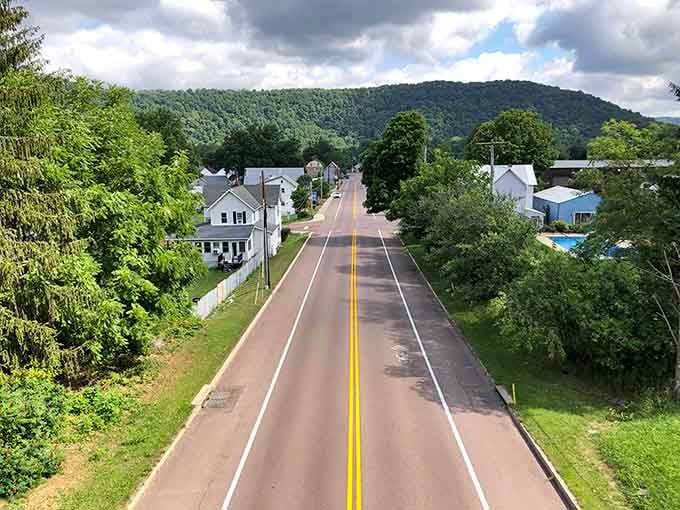 Northbound views that remind you Maryland's got more personality than just crabs and the Chesapeake Bay could ever suggest.