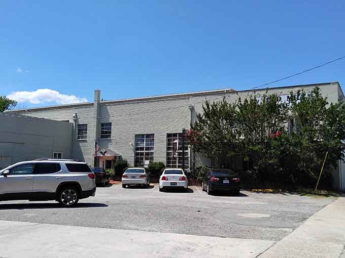 Plenty of parking means you can take your sweet time hunting treasures without worrying about meter maids.