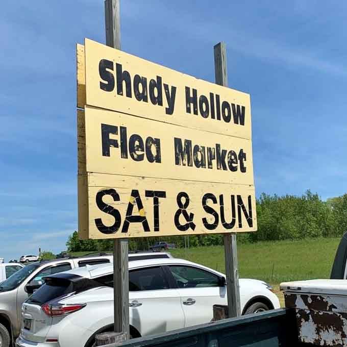 The weekend-only sign that makes Saturdays and Sundays feel like Christmas morning for bargain hunters across Minnesota.