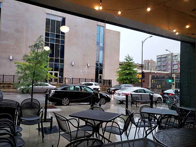 Outdoor seating lets you enjoy your pizza while watching downtown Columbia go by, slice by glorious slice.