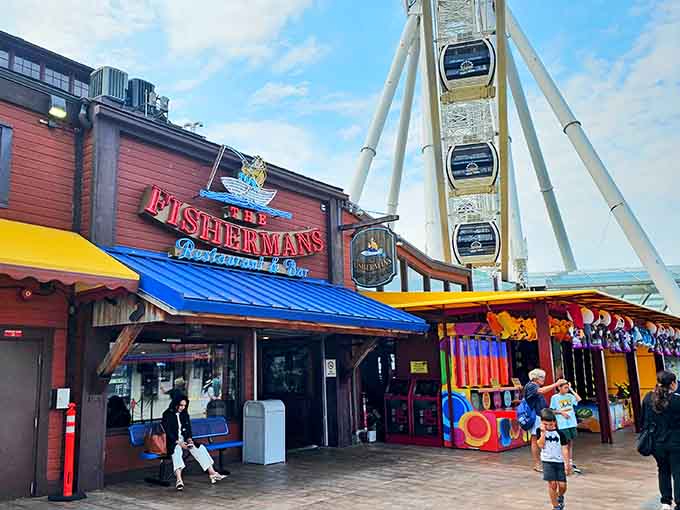 The restaurant's exterior next to the Great Wheel &ndash; where your dinner location is literally next to a Seattle icon.