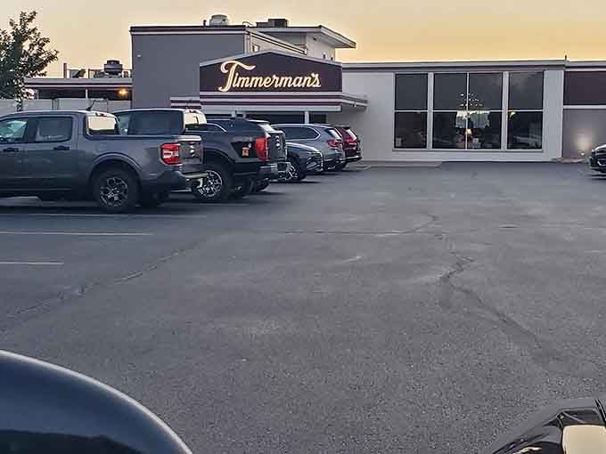 A full parking lot at a supper club is always a good sign; people don't drive this far for mediocre food.