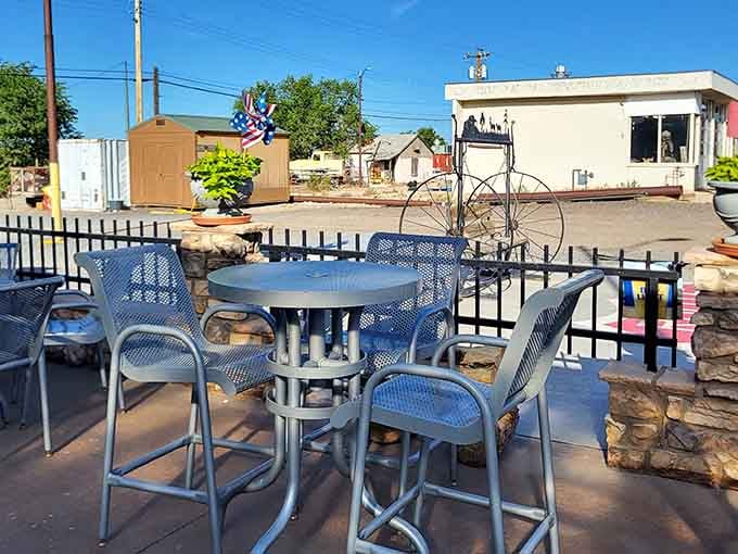 Outdoor seating lets you soak up that Arizona sunshine while enjoying your meal on the Mother Road.