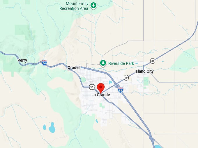 16. la grande or map