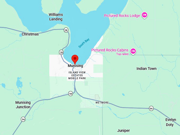 16. munising mi map