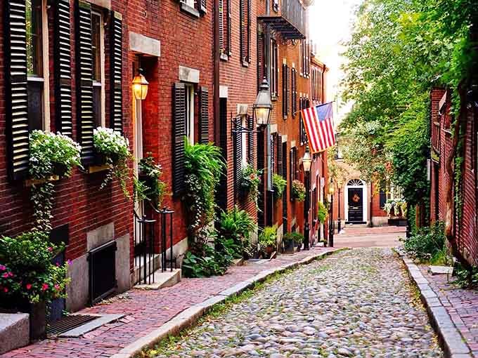 Those cobblestones and gas lamps make you feel like you've wandered onto a London film set.