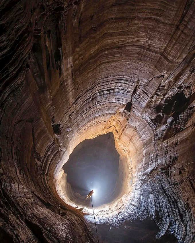 Looking up from the bottom of Fantastic Pit feels like staring into Earth's own cathedral of stone.