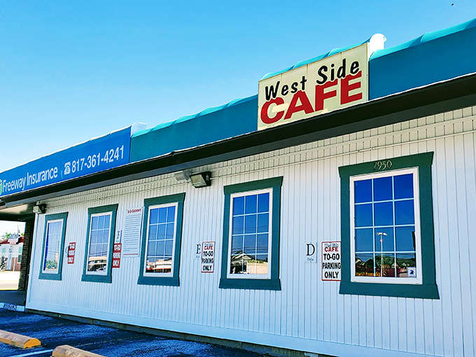 Those cheerful blue-trimmed windows practically wink at you, promising pancakes and good conversation inside this Fort Worth favorite.