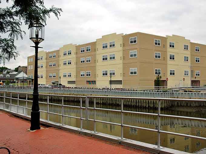 The Cohansey River reflects the town's charm perfectly, offering peaceful waterfront strolls that never get old.