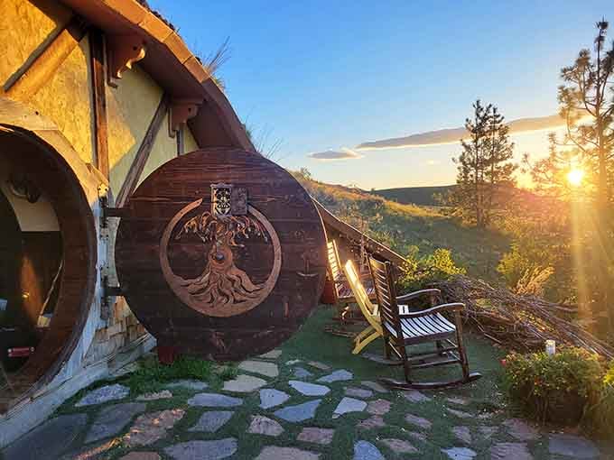 Golden hour at the Hobbit Inn proves that magic exists, complete with sunset views fit for Gandalf himself.