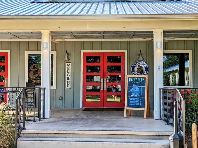 The welcoming porch and cheerful entrance promise good things await, like pecan pie that'll make you forget your beach plans.