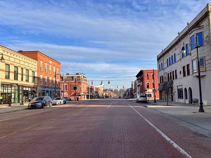 Wide-open streets where you can actually see the horizon&mdash;try finding this view in downtown Detroit without a helicopter.