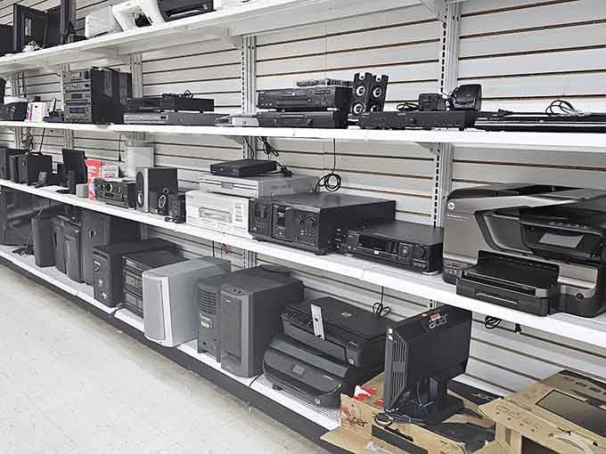 Rows of electronics waiting patiently for second chances, like a technological adoption center with unbeatable prices.