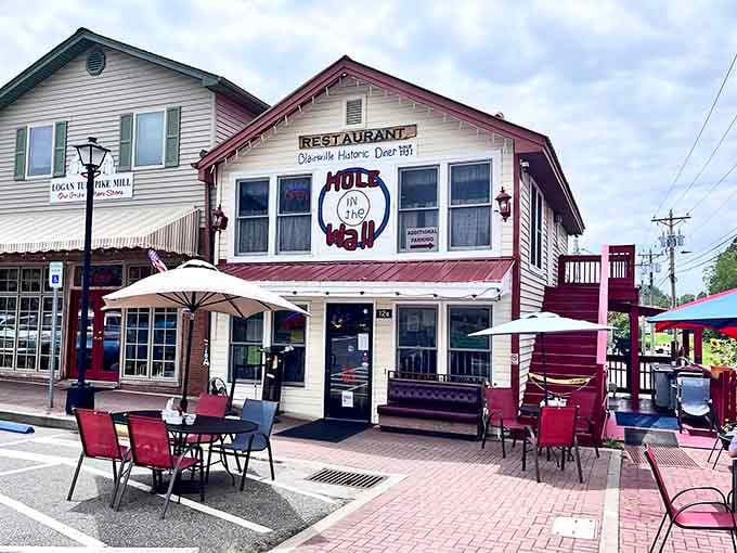 The Hole in the Wall proves the best restaurants often hide in plain sight, serving up comfort with a side of character.