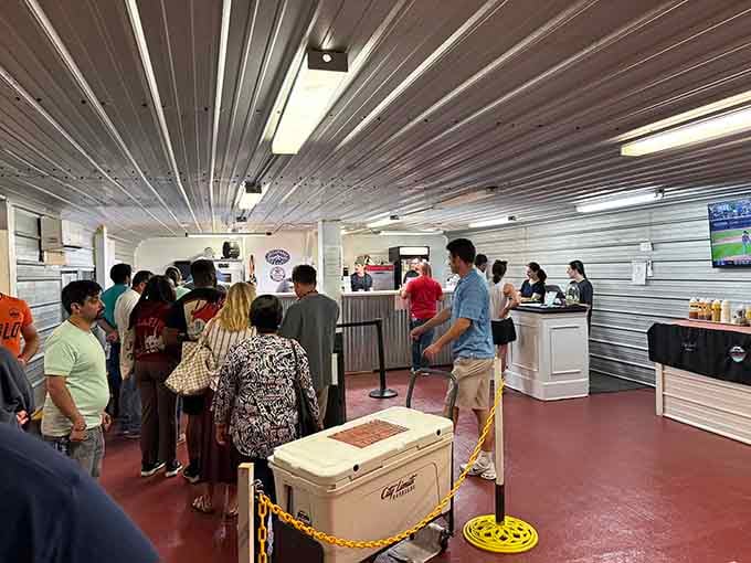 See that line? That's the universal sign that something seriously delicious is about to happen in your mouth.