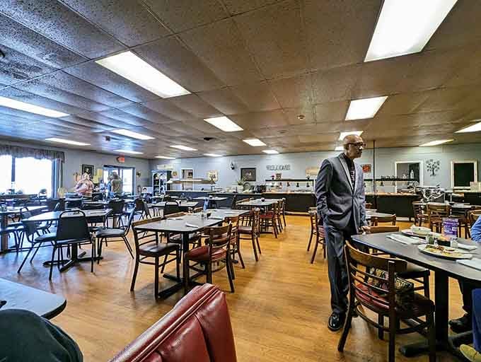 Clean, bright, and spacious enough to accommodate your entire extended family reunion without anyone getting elbowed.