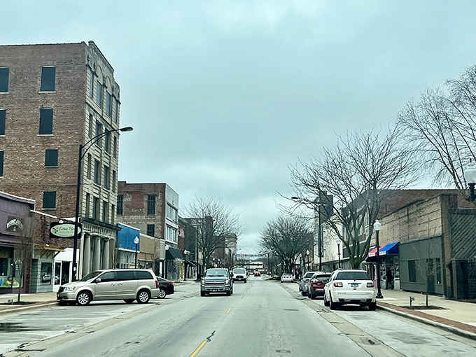 Wide streets and breathing room remind you that not every town requires parallel parking skills worthy of a stunt driver.