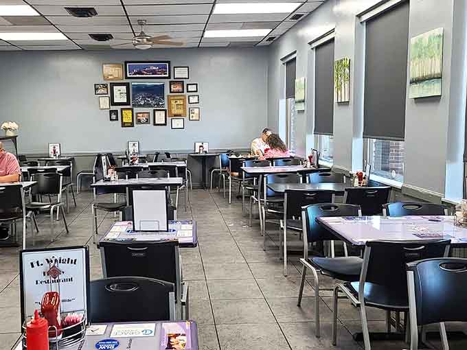 Clean, comfortable, and refreshingly honest: this dining room knows food matters more than Instagram-worthy industrial chic.